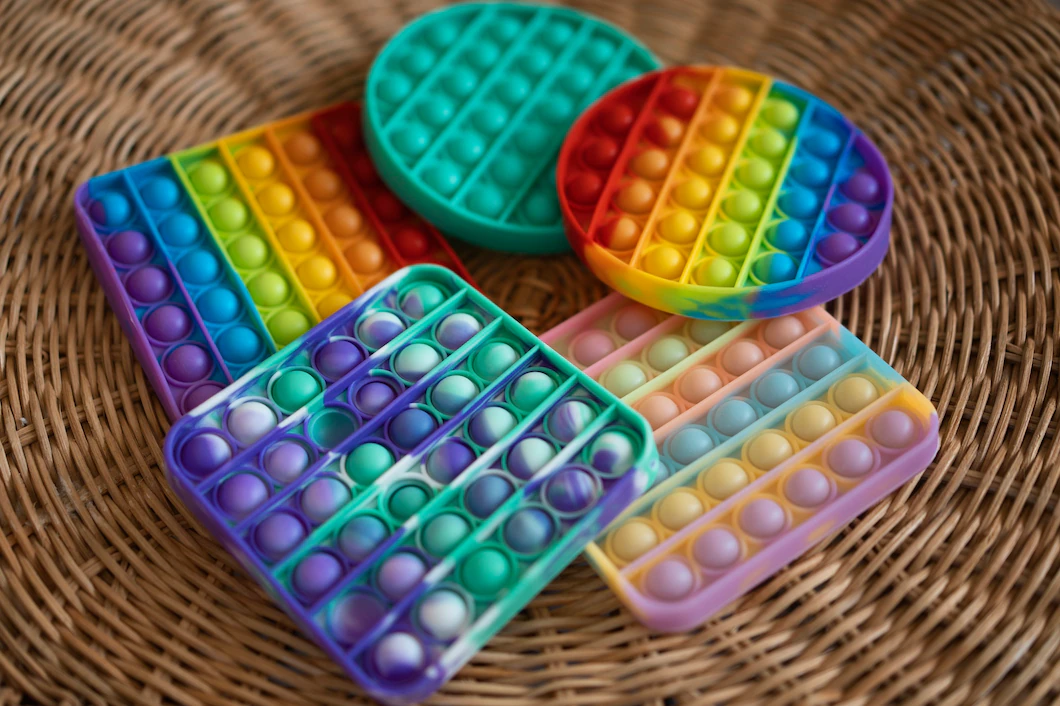 How Fidget Toys Can Help People with ADHD and Anxiety? - Jewel Beat